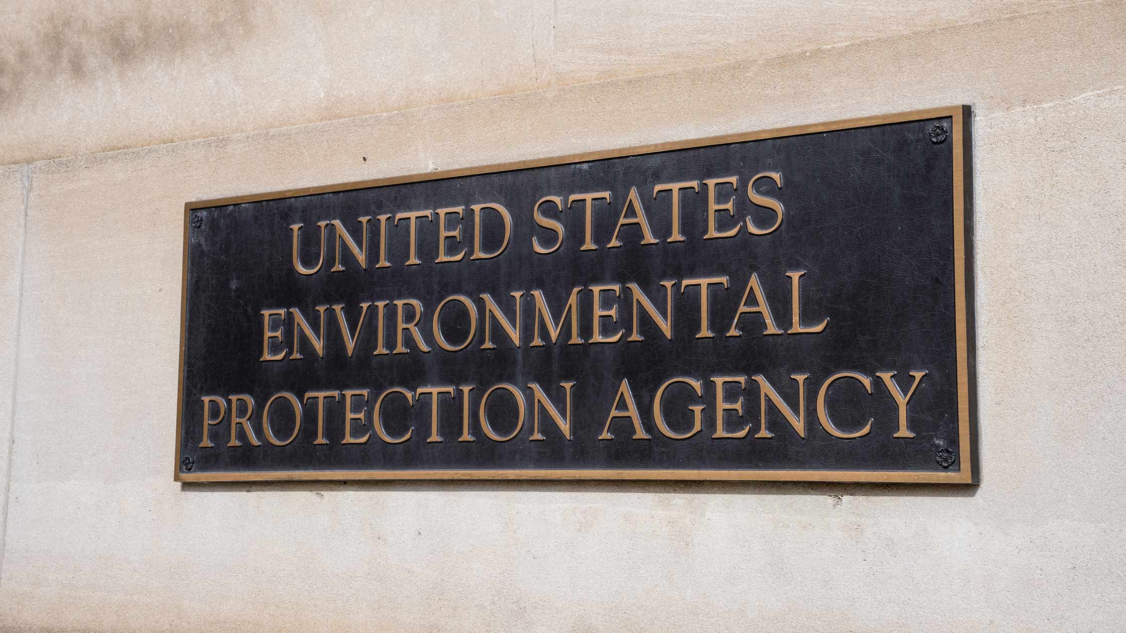 EPA Proposes to Amend PBT Rules for decaBDE and PIP (3:1)